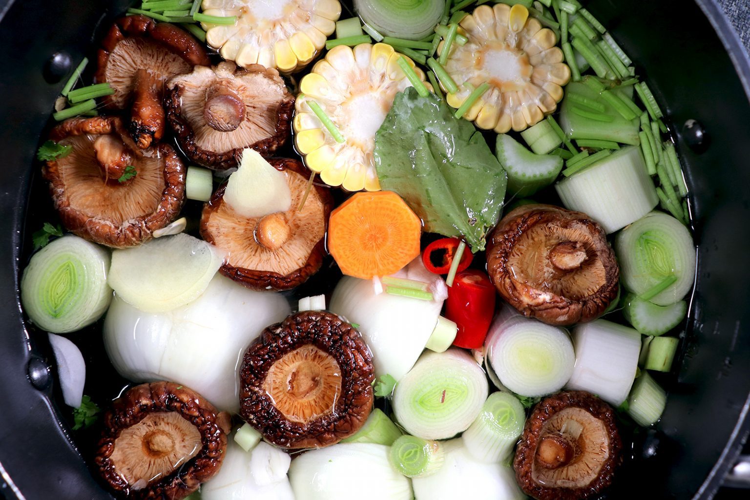 Ultimate vegan vegetable umami broth - Broth / Stock - Rudy's Riviera